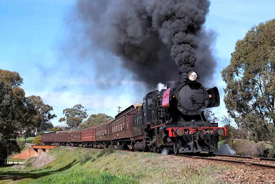 Top Things to Do in Victoria's Goldfields Region, 2025 - Top Oz Tours