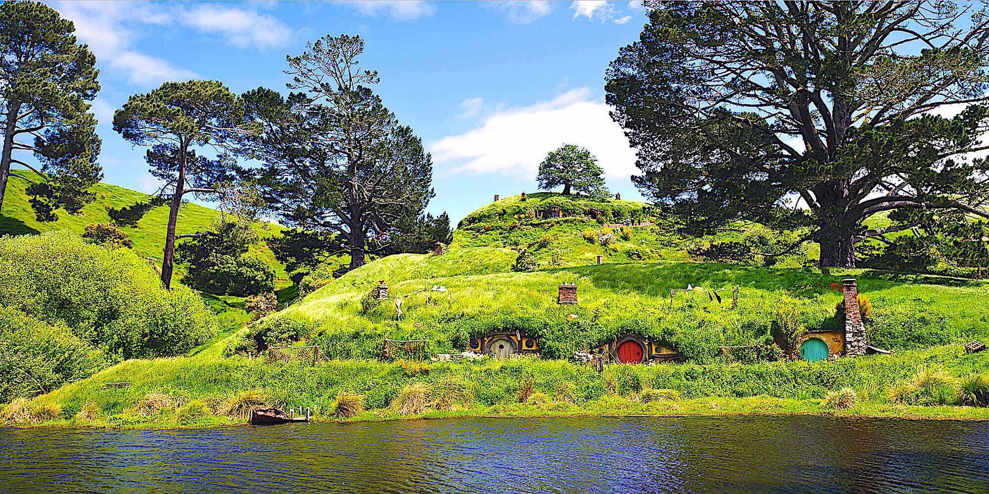 Review: Hobbiton Movie Set Tour, North Island, NZ - Top Oz Tours